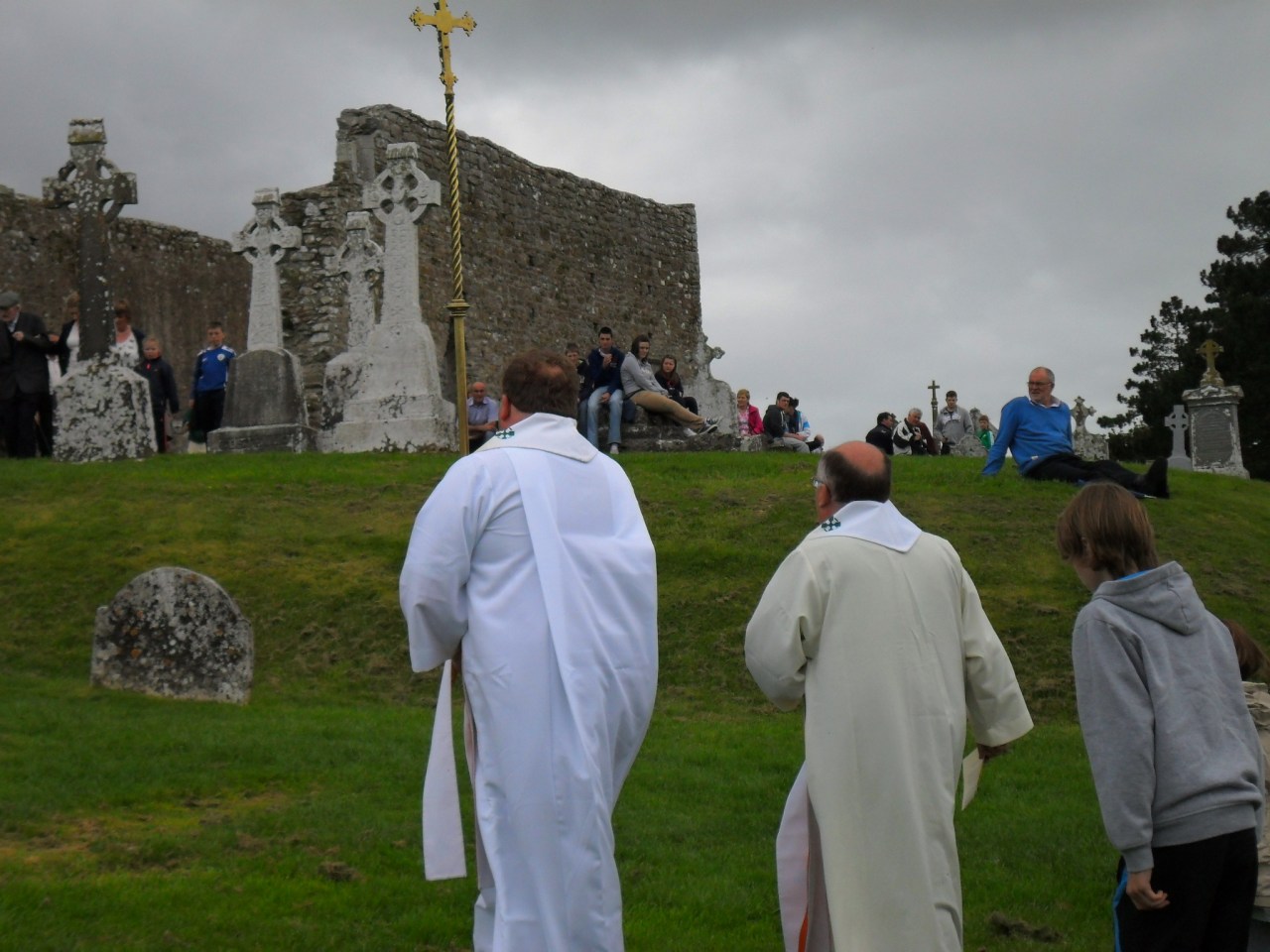 The Pattern Day at Clonmacnoise « Pilgrimage In Medieval Ireland