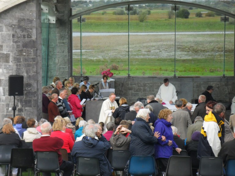 The Pattern Day at Clonmacnoise « Pilgrimage In Medieval Ireland